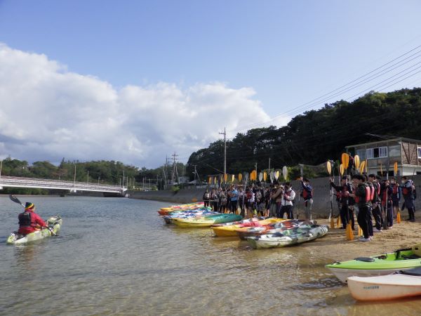 東京立正中学校・高等学校 | 生徒と先生の鼓動が響きあう、木もれ日の学園